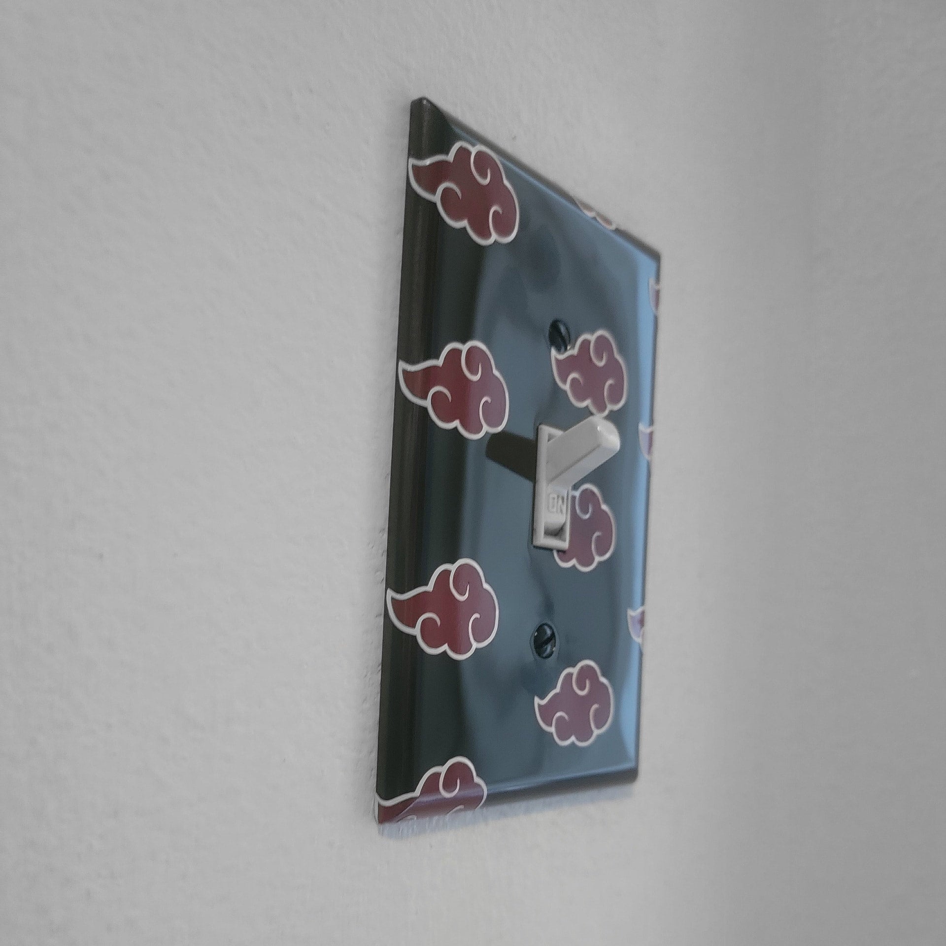 Naruto - Akatsuki Clouds - Light Switchplate | The Geeky Oasis