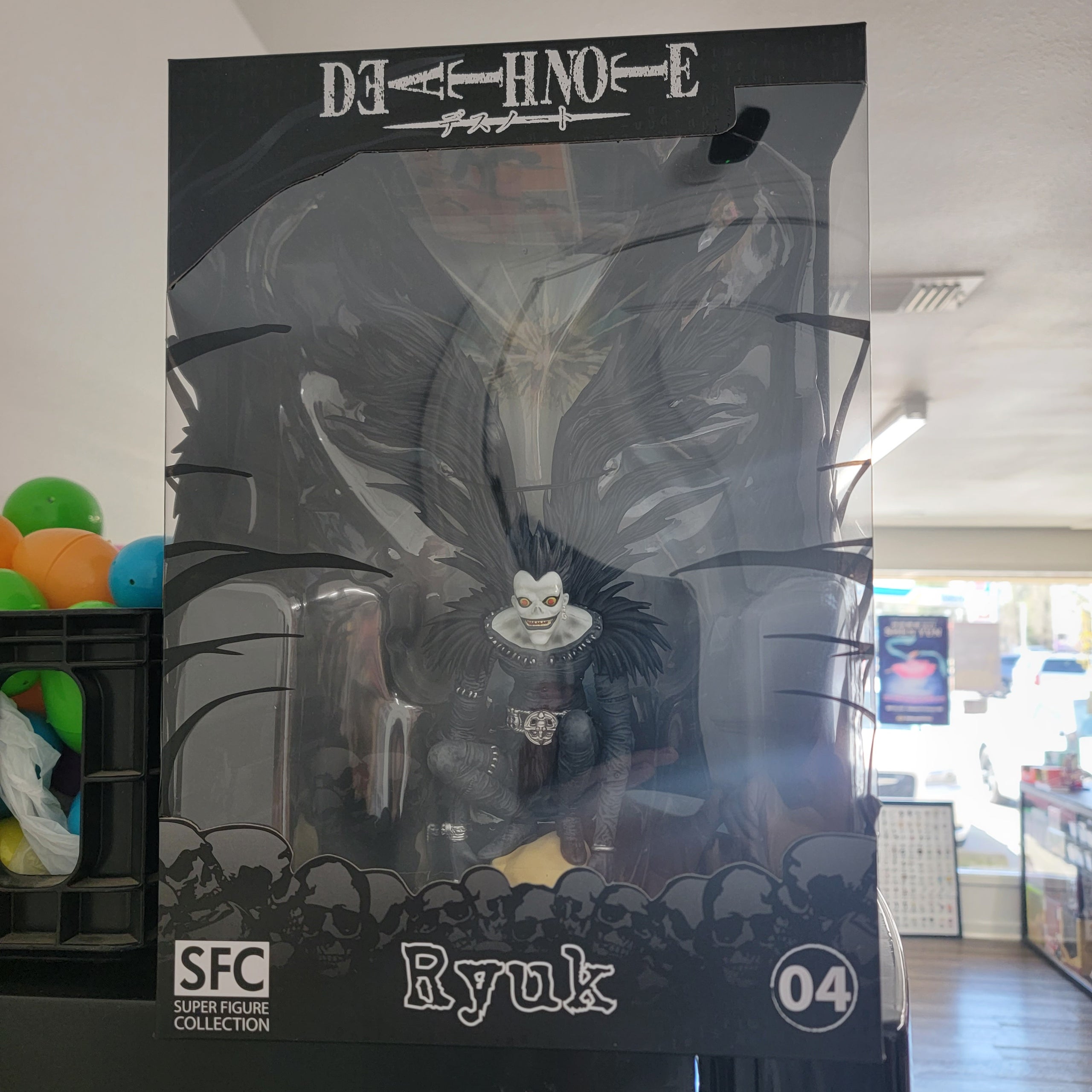 Death Note Ryuk Super Figure Collection Figurine | The Geeky Oasis